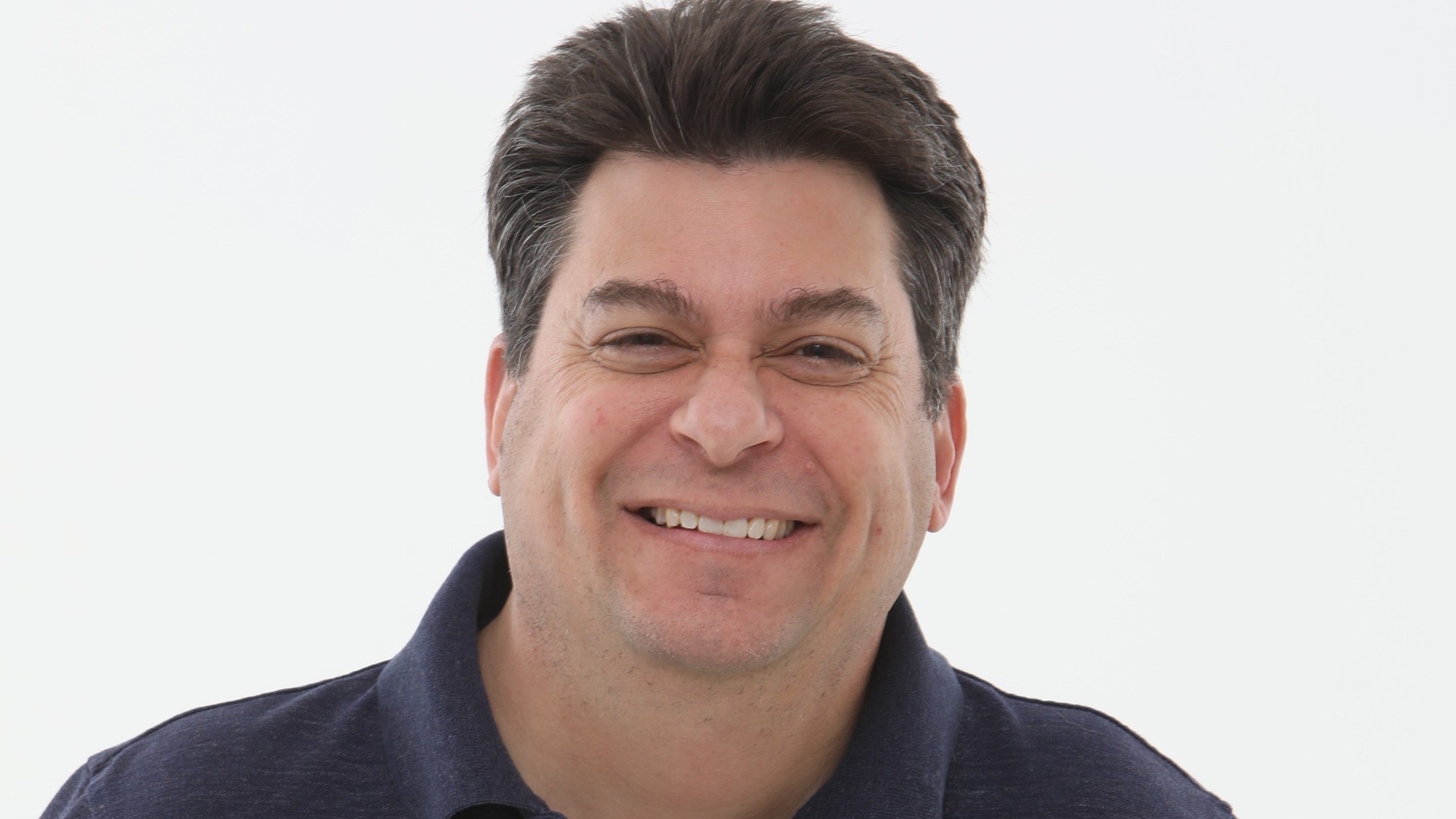 Aaron Gold Editor - Motortrend